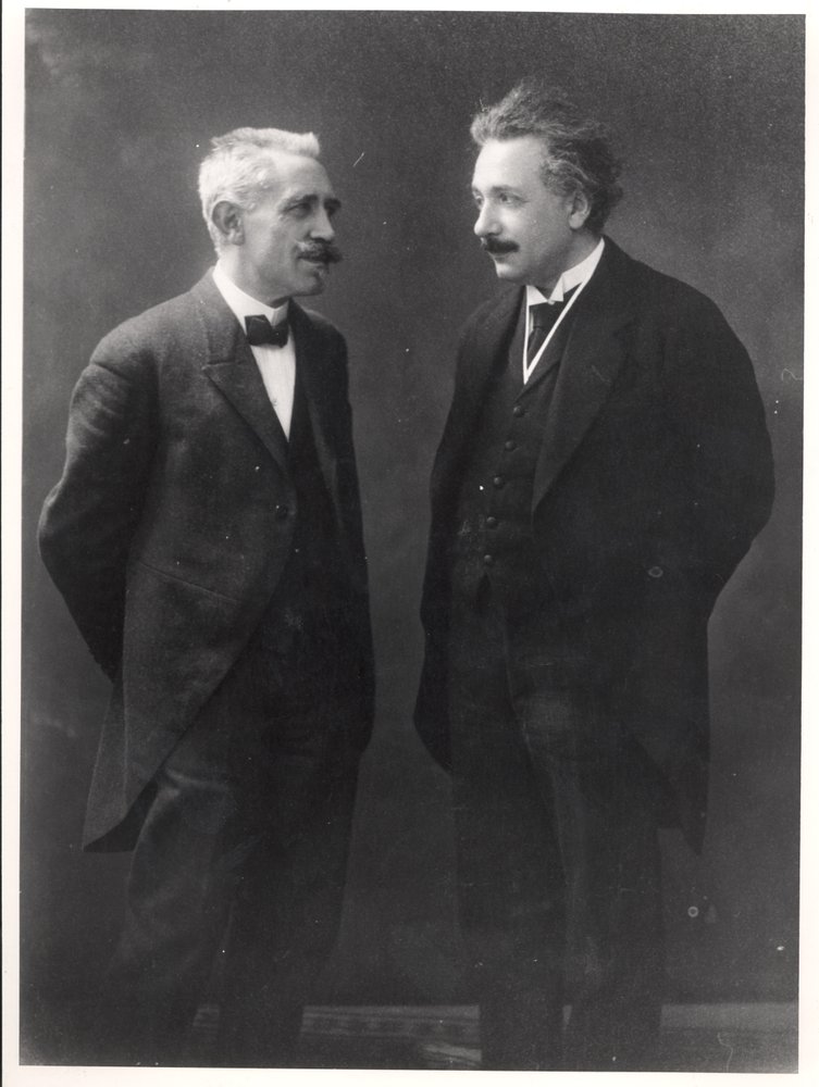 Paul Langevin et Albert Einstein | Unknown photographer