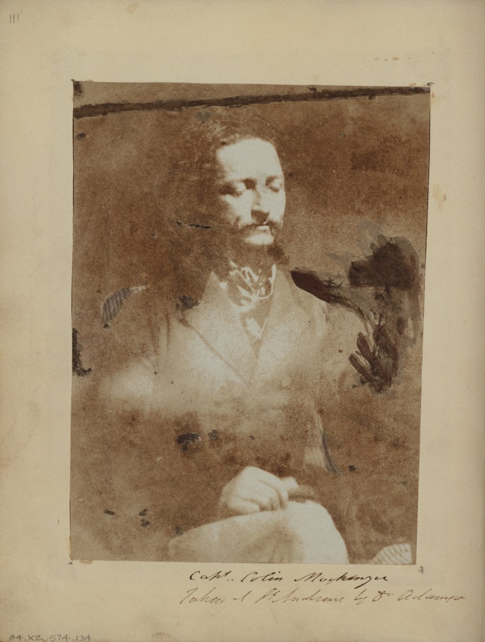 Capitaine Colin Mackenzie | Dr. John Adamson